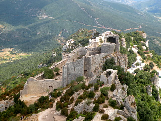 Top 10 Most Beautiful Medieval Castles of France - French Moments